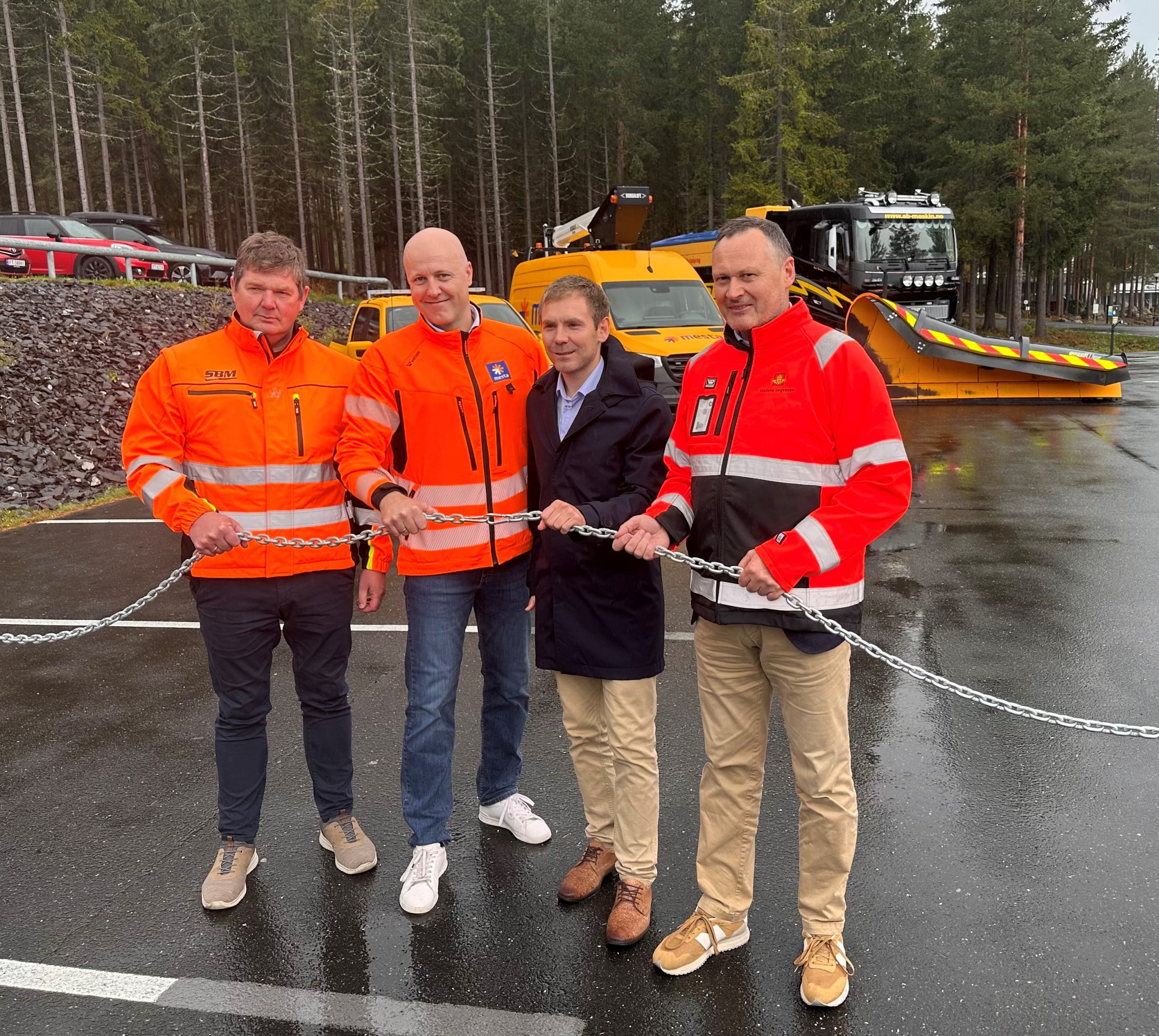 Statens vegvesen markerer rekordsatsing på drift av riksveiene ...